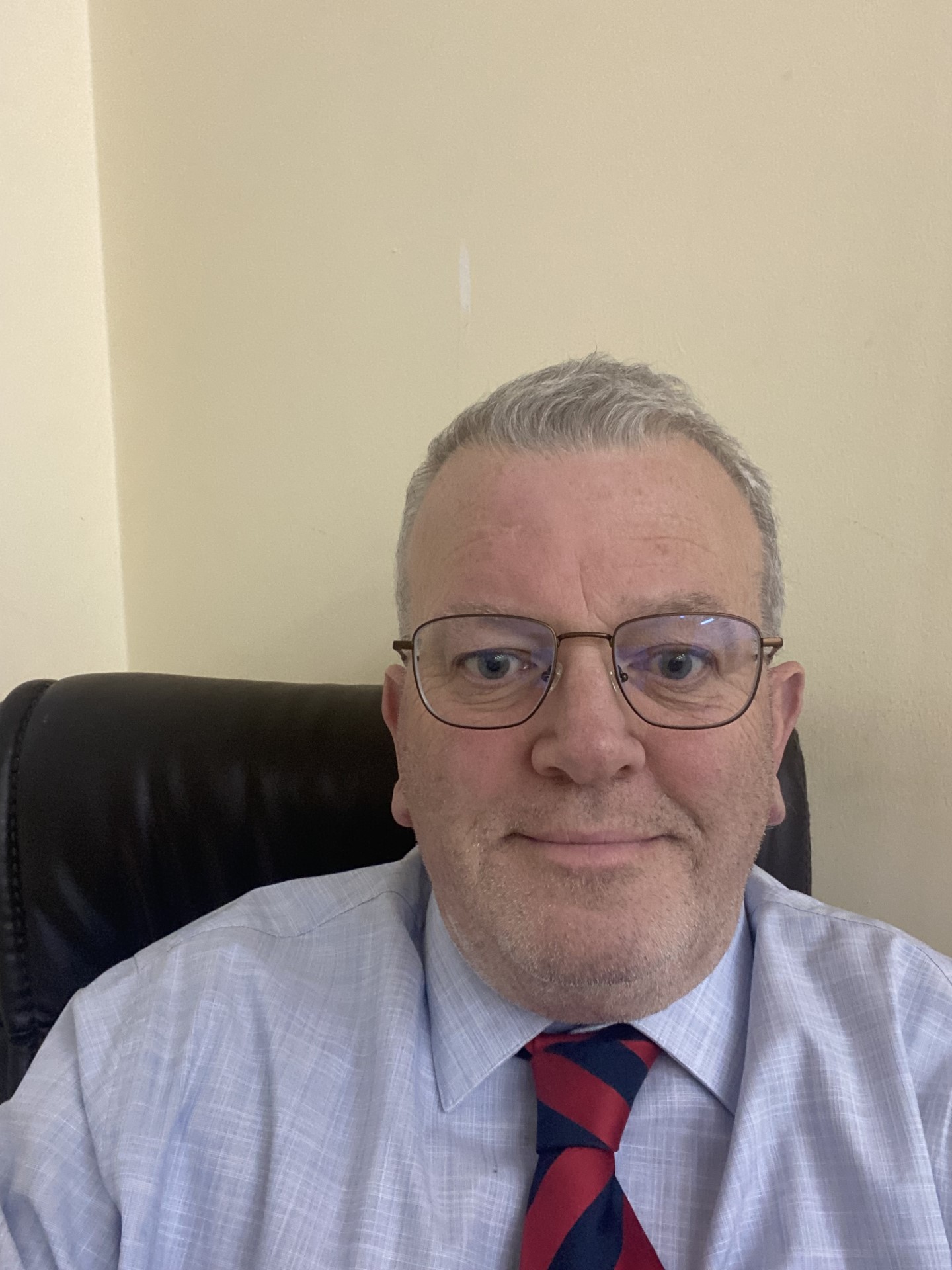 Simon – Step2Teaching